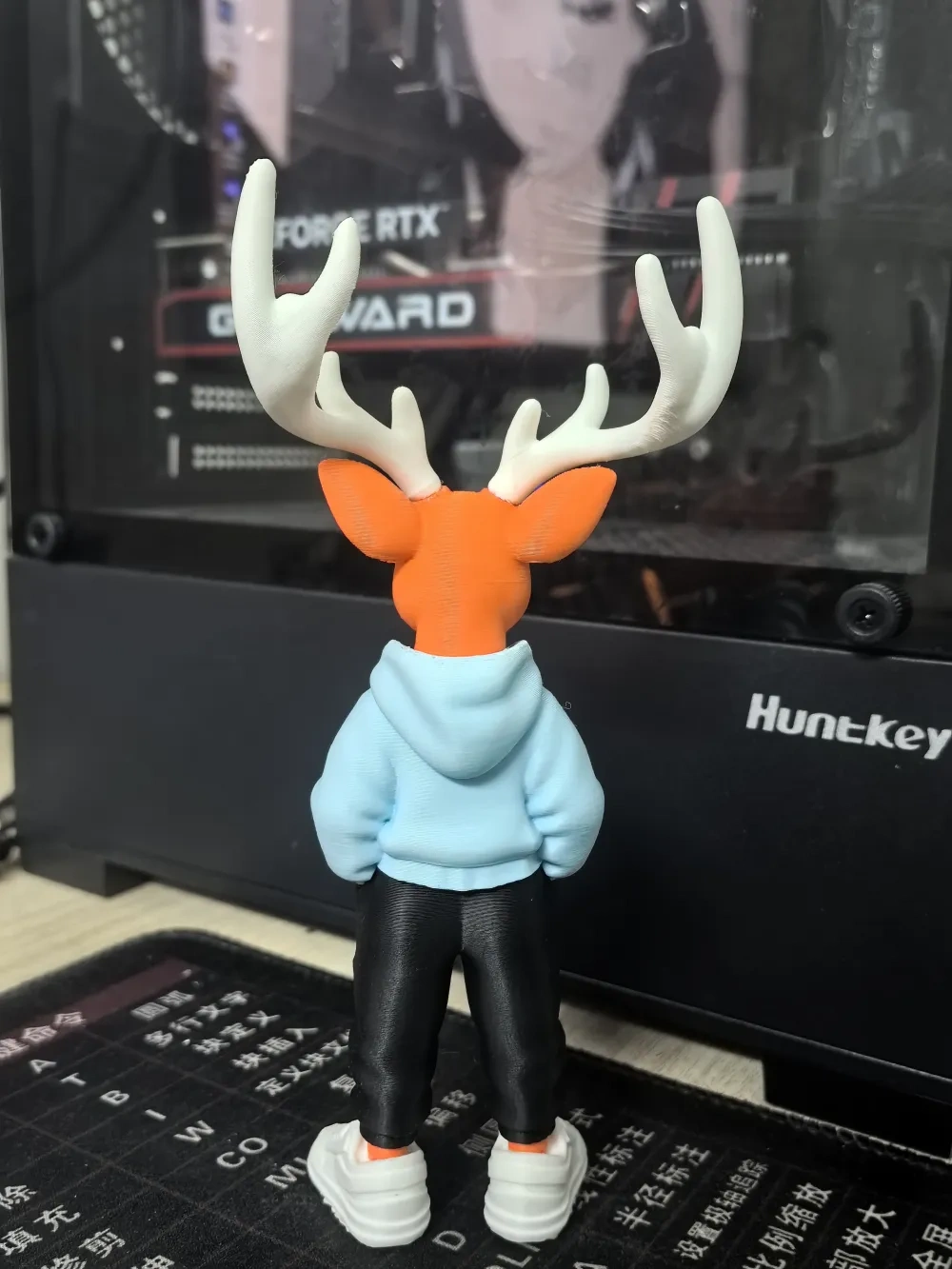 酷酷的小鹿 来自 Rocket Luo MakerWorld：免费下载 3D 模型