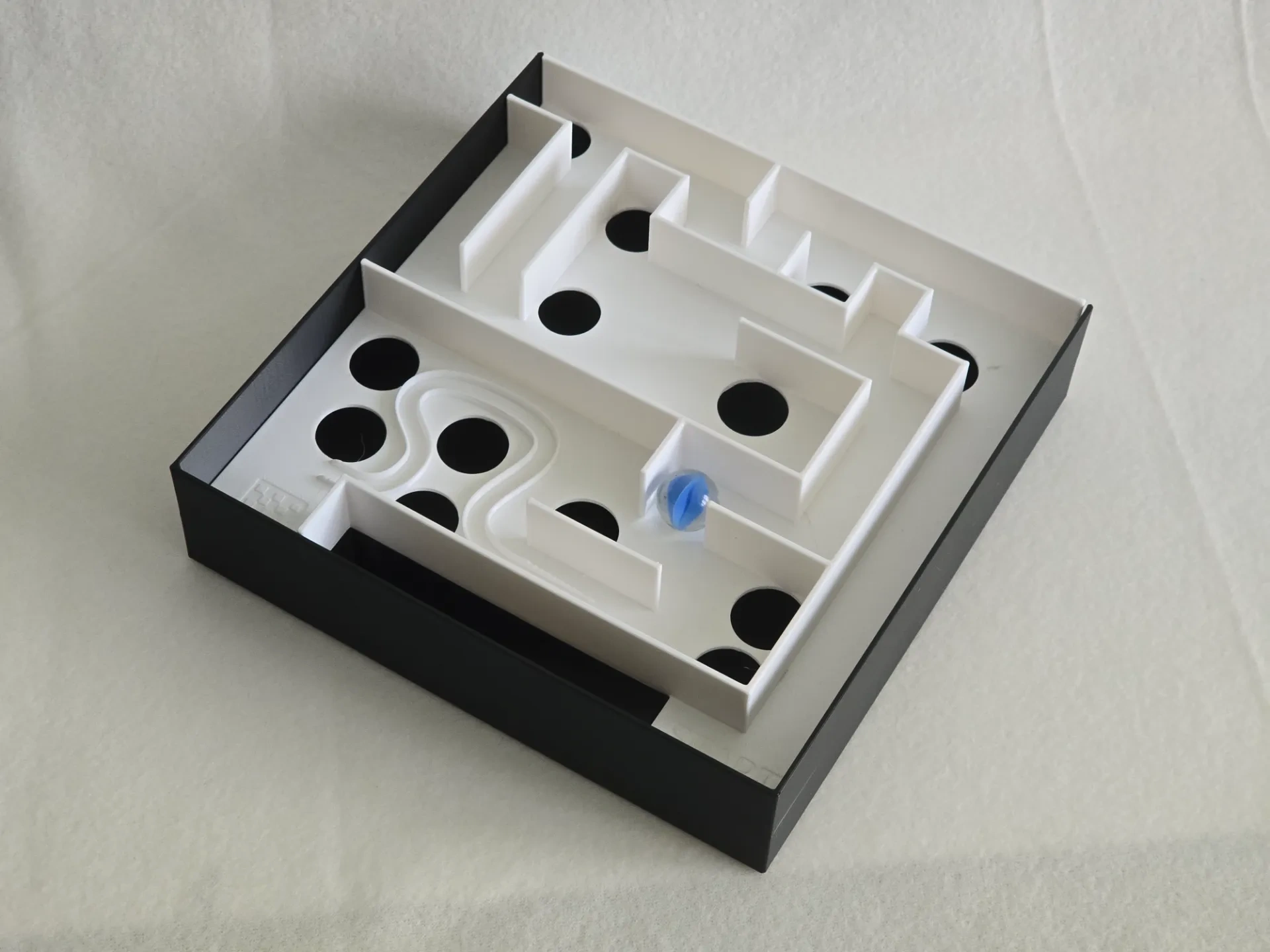 Marble labyrinth / Marble maze 来自 DocLex - MakerWorld