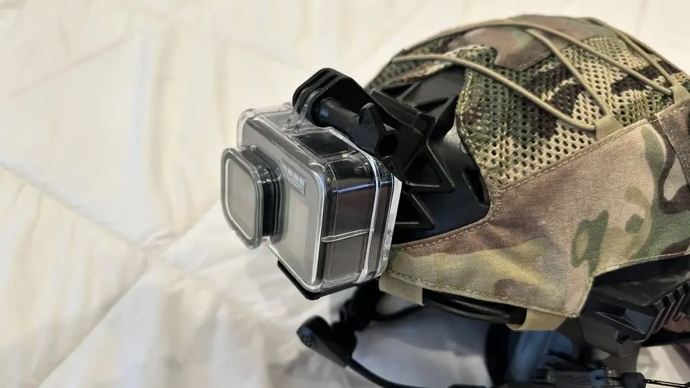 头盔护罩GoPro支架 (兼容Team Wendy) - 免费 3D 打印模型 - MakerWorld