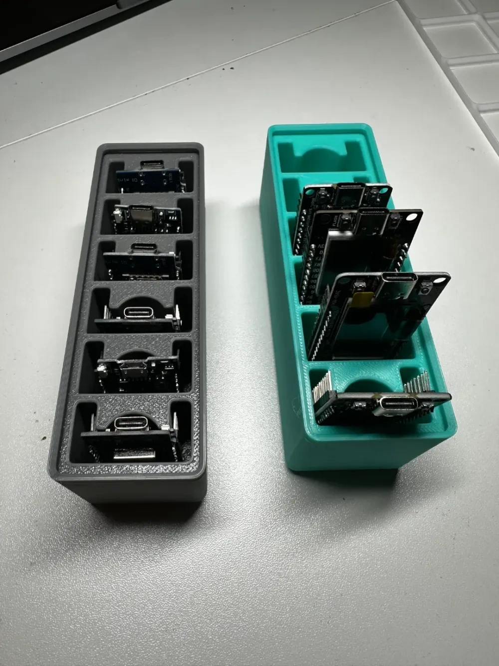 Gridfinity 开发板箱 ESP32 ESP8266 NodeMCU 来自 Chaq MakerWorld：免费下载 3D 模型