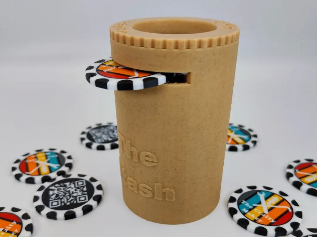 Maker Chip 收纳盒 来自 The Crafty Maker MakerWorld：免费下载 3D 模型