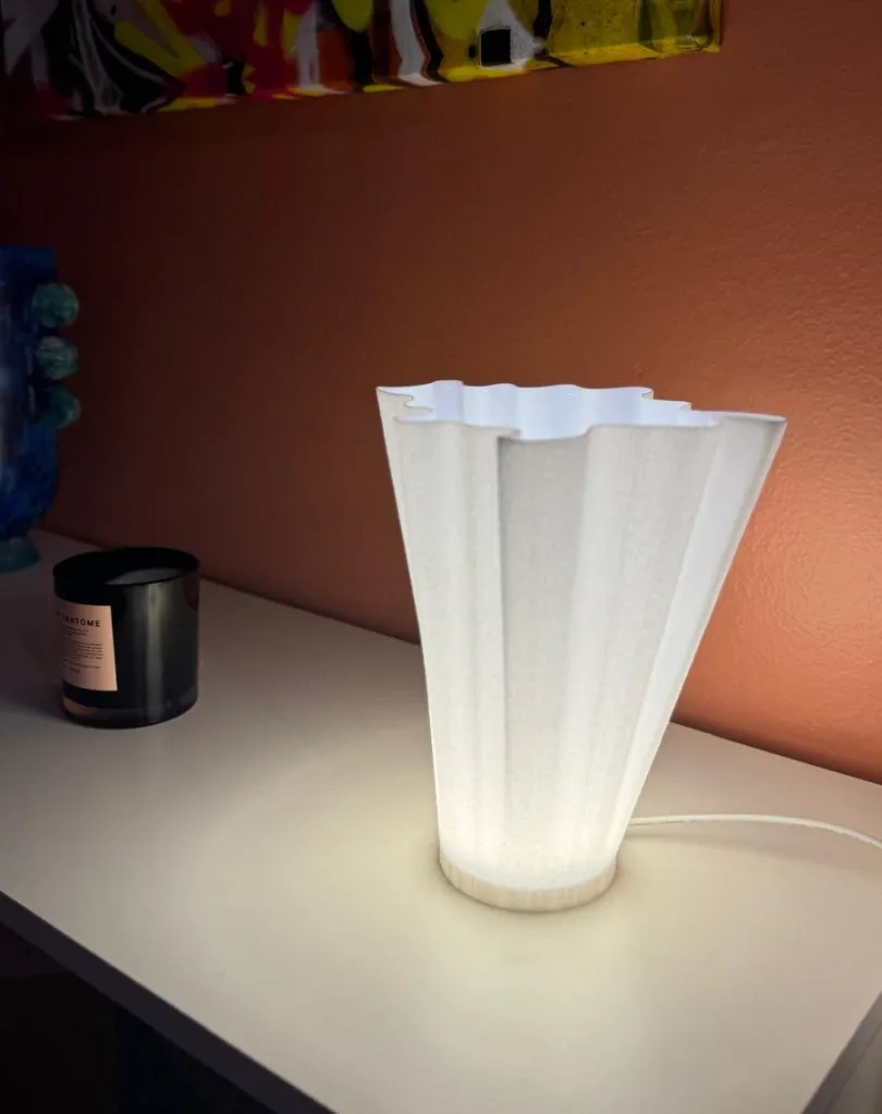 Waveform Lamp 来自 Ritz.Prints.3D - MakerWorld