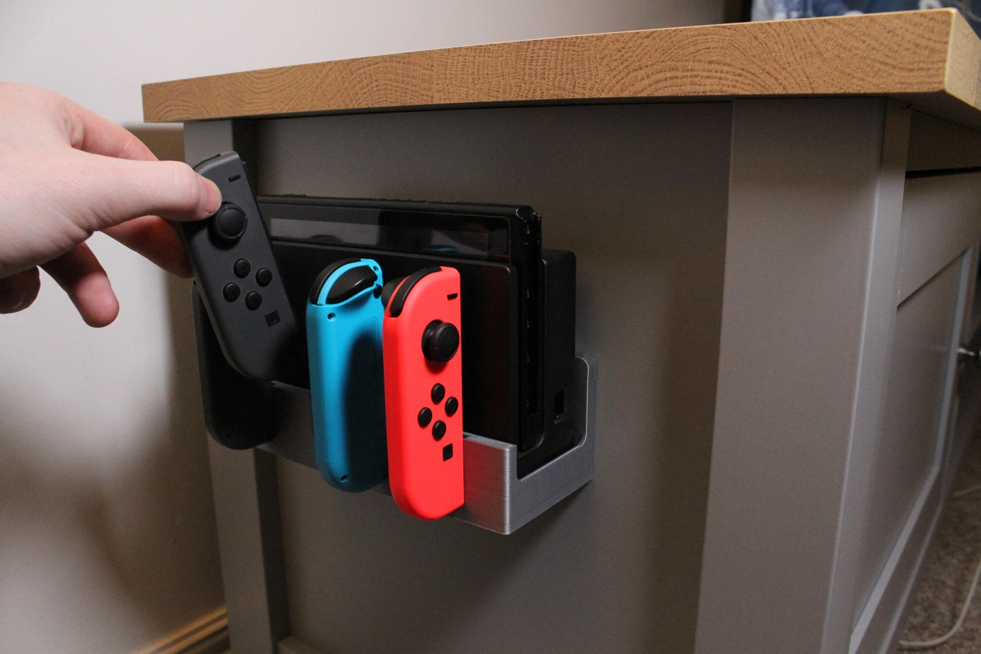 Nintendo Switch Wall Bracket With Joy-Con Holders 来自 Foxwood - MakerWorld