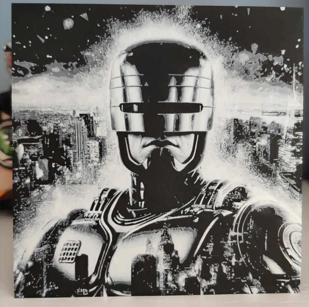Robocop Face Hueforge 来自 Litolunar MakerWorld：免费下载 3D 模型