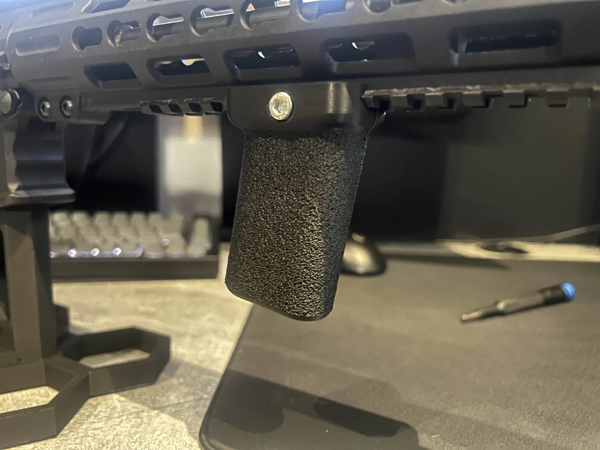 前握把 来自 KP design MakerWorld：免费下载 3D 模型