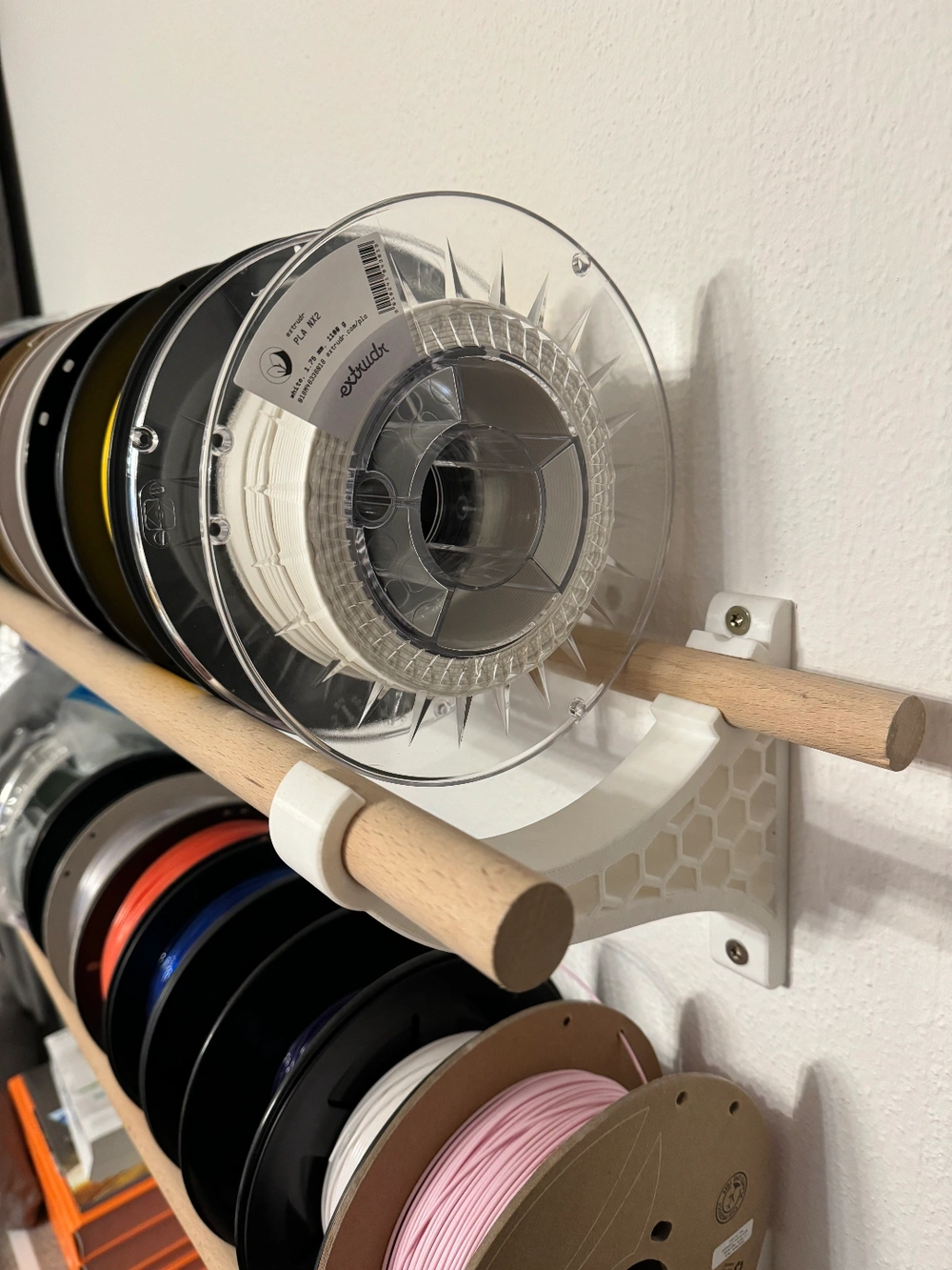Filament wall mount 来自 elikoll - MakerWorld