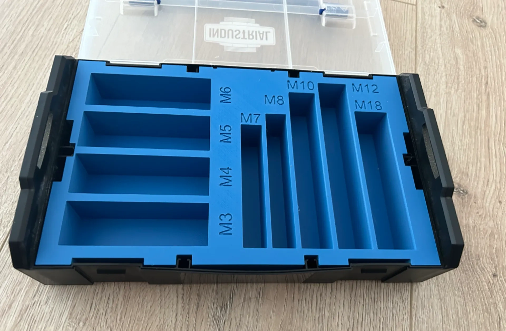 L-Boxx mini Einsatz Gewindebohrer 来自 RP-Design - MakerWorld