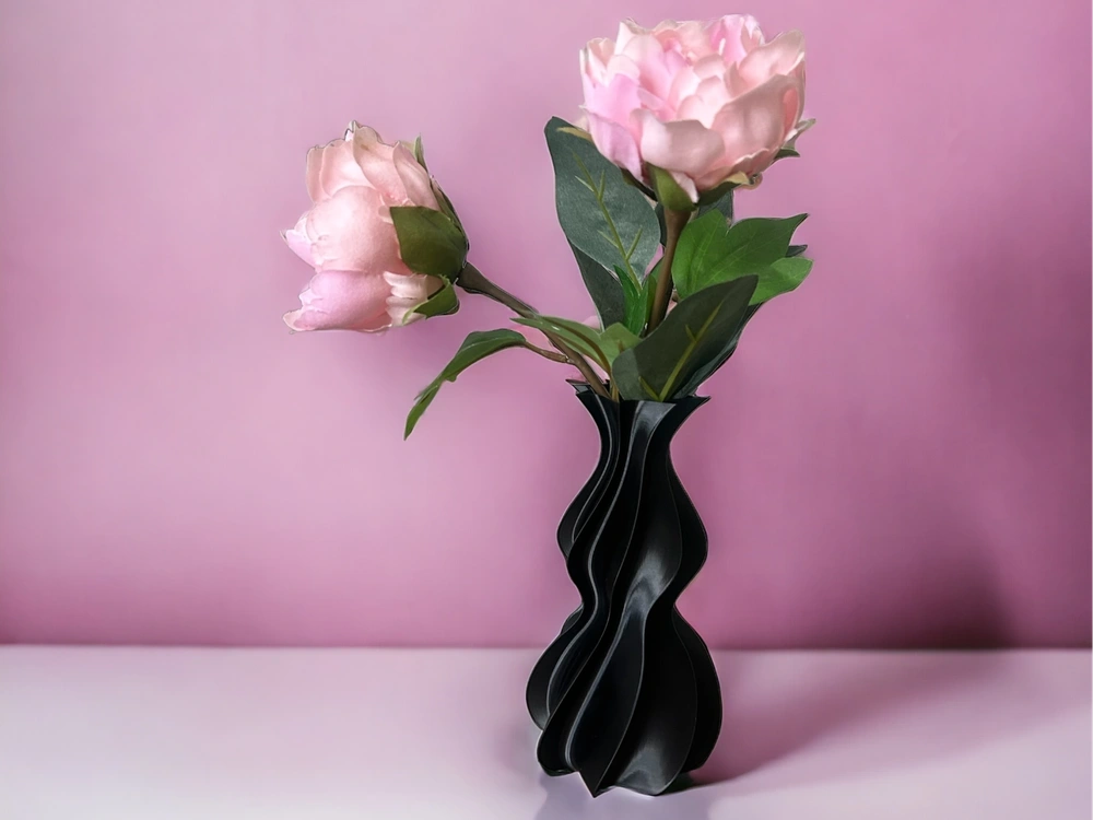 Elegance Wave Vase 来自 Ebmeier - MakerWorld