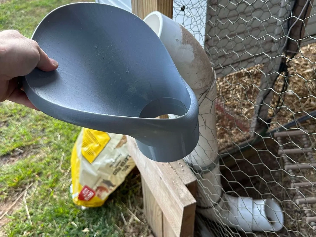 Feed Scoop Attachment : 4" PVC : Chickens & Animal 来自 Timinsk - MakerWorld
