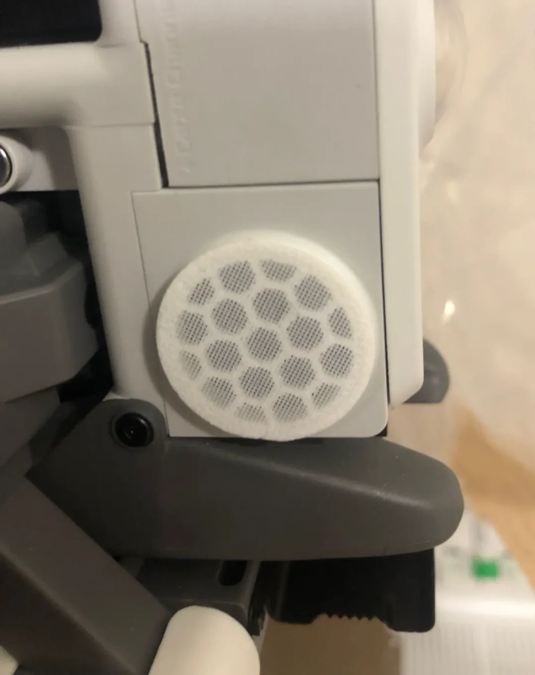 Bambu Lab A1排气口防尘过滤器 来自 Faffo - MakerWorld