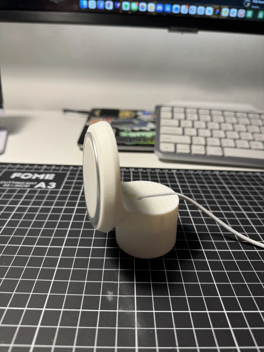 Humanscale 显示器 Magsafe 臂式支架 - 免费 3D 打印模型 - MakerWorld