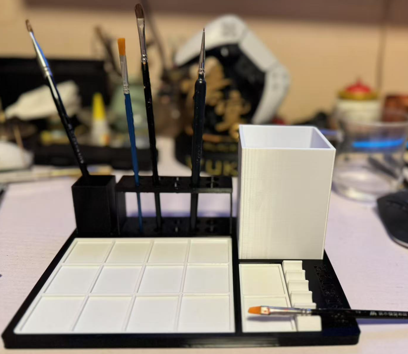 绘画&模型笔涂上色收纳组合-调色盘、洗笔桶、笔筒、笔架 来自 HugoY - MakerWorld