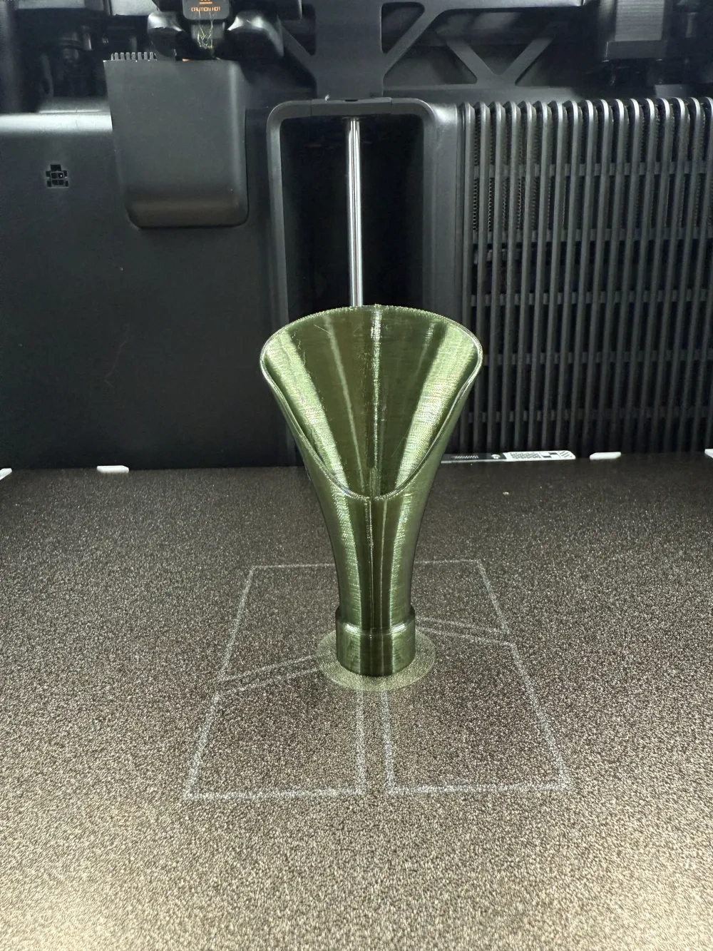 鱼缸扁嘴出水口 - 免费 3D 打印模型 - MakerWorld