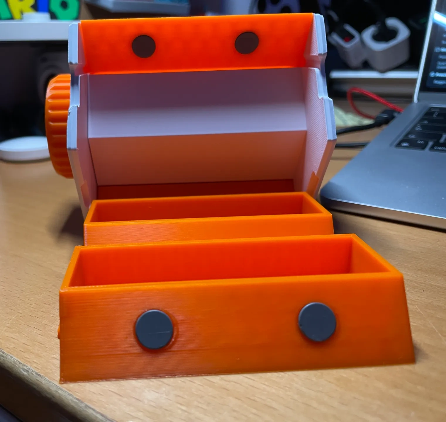 可卷曲的骰子盒（改编版） 二次创作 - 来自 Losco - MakerWorld