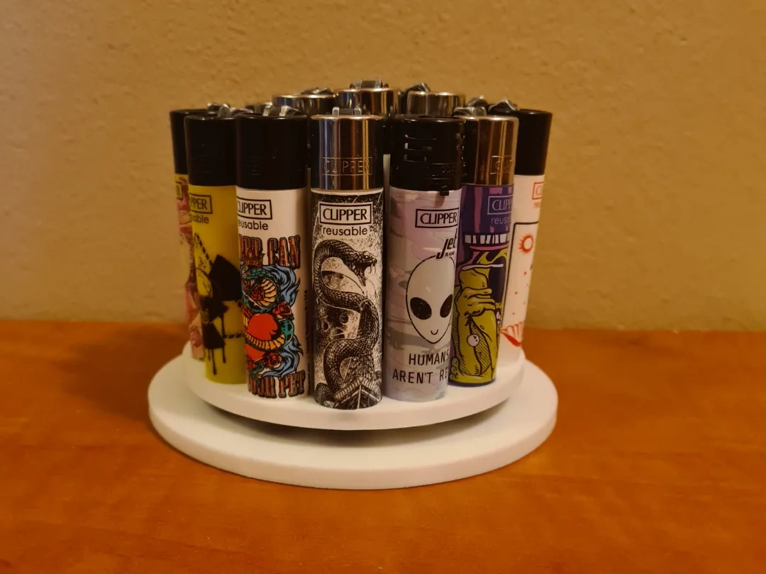 Rotable clipper lighter stand/display 22 pcs 来自 Tigersharkk - MakerWorld