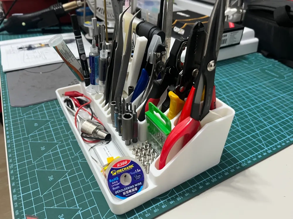 高密度工具收纳盒 来自 废物利用大师 - MakerWorld