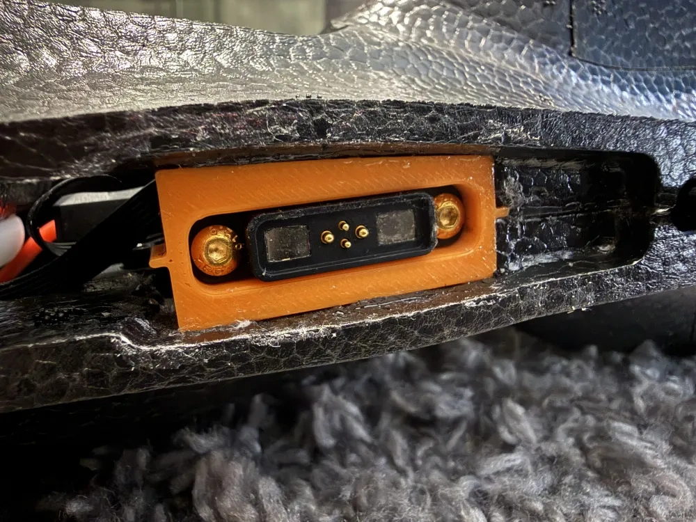 TBS Chupito 磁性机翼连接器 - 免费 3D 打印模型 - MakerWorld