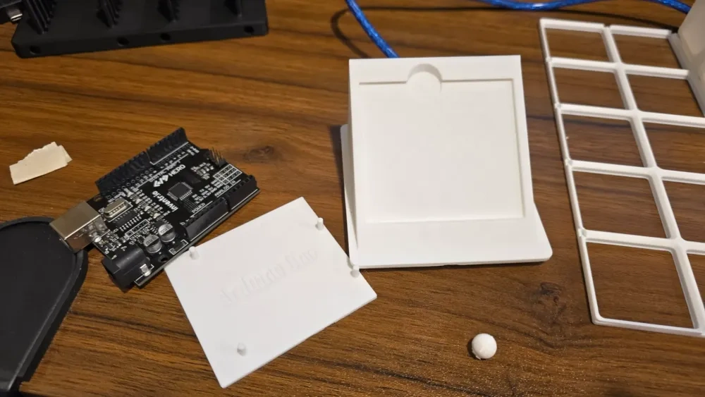 Gridfinity Arduino Uno/Inventr.io Hero开发板支架 来自 NotMilk MakerWorld：免费下载 3D 模型