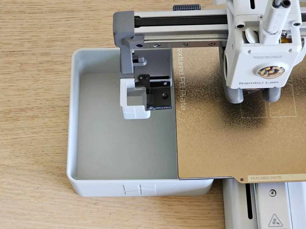 Poop bucket + deflector (A1, A1 mini, AMS) 来自 Michal - MakerWorld