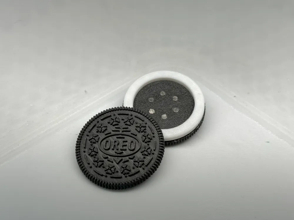 奥利奥啪啪币OREO Pa Pa Coin EDC 解压玩具 来自 施高治 - MakerWorld
