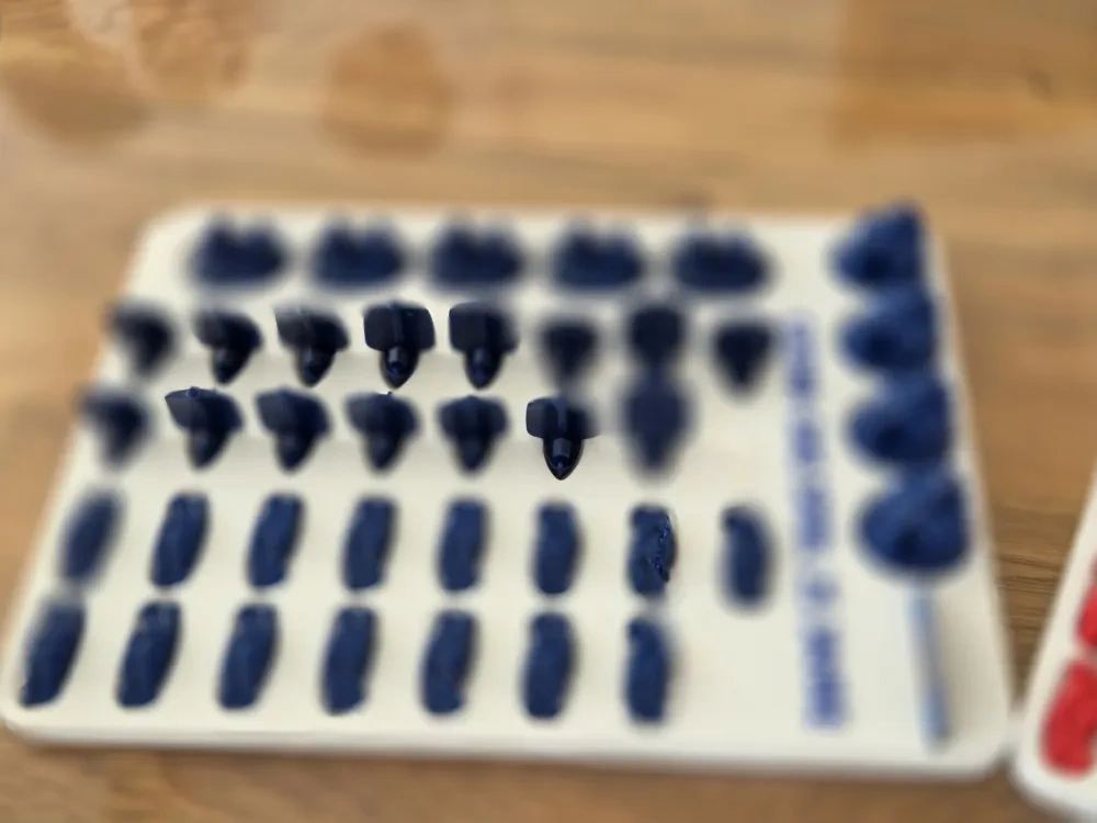 卡坦岛棋子展示架 德语 25周年纪念 - 免费 3D 打印模型 - MakerWorld