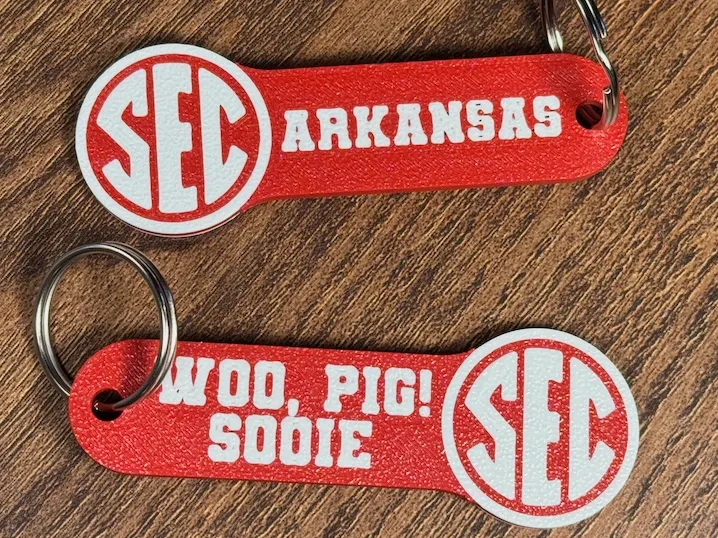 Arkansas Razorbacks SEC Football Keychain 来自 dcv designs - MakerWorld