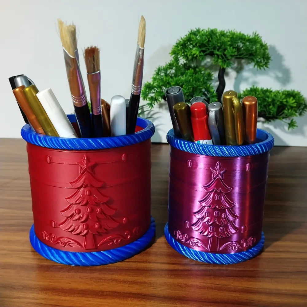 笔筒圣诞树 - 免费 3D 打印模型 - MakerWorld