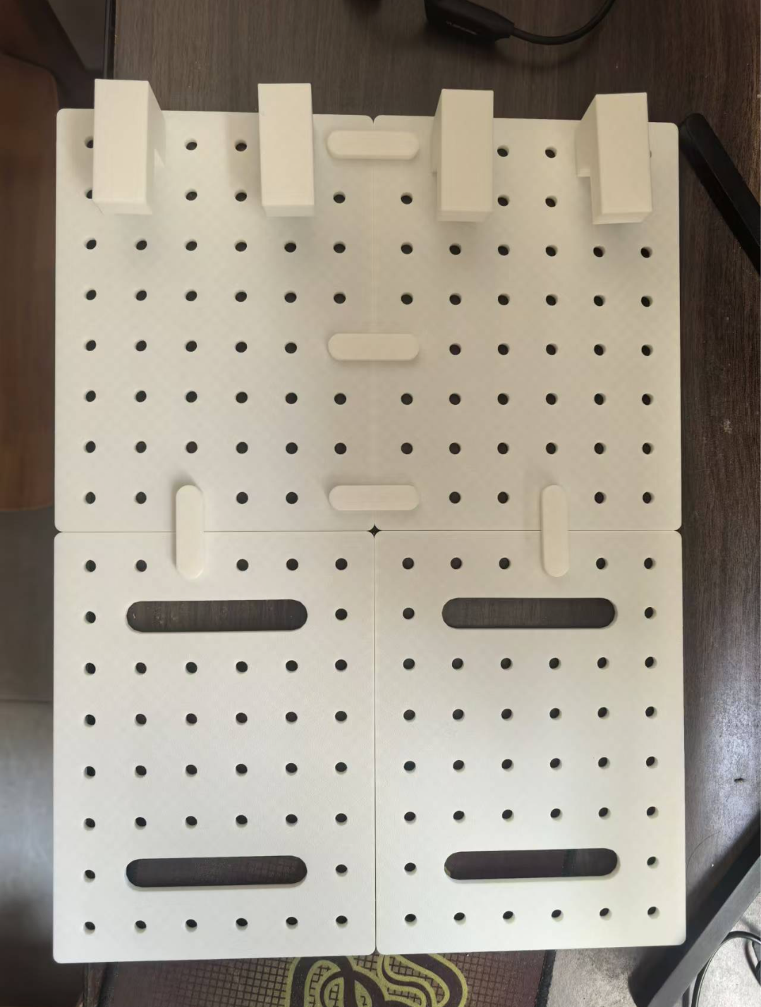 Expandable hole board(可扩展洞洞板) 来自 user_2958567586 - MakerWorld