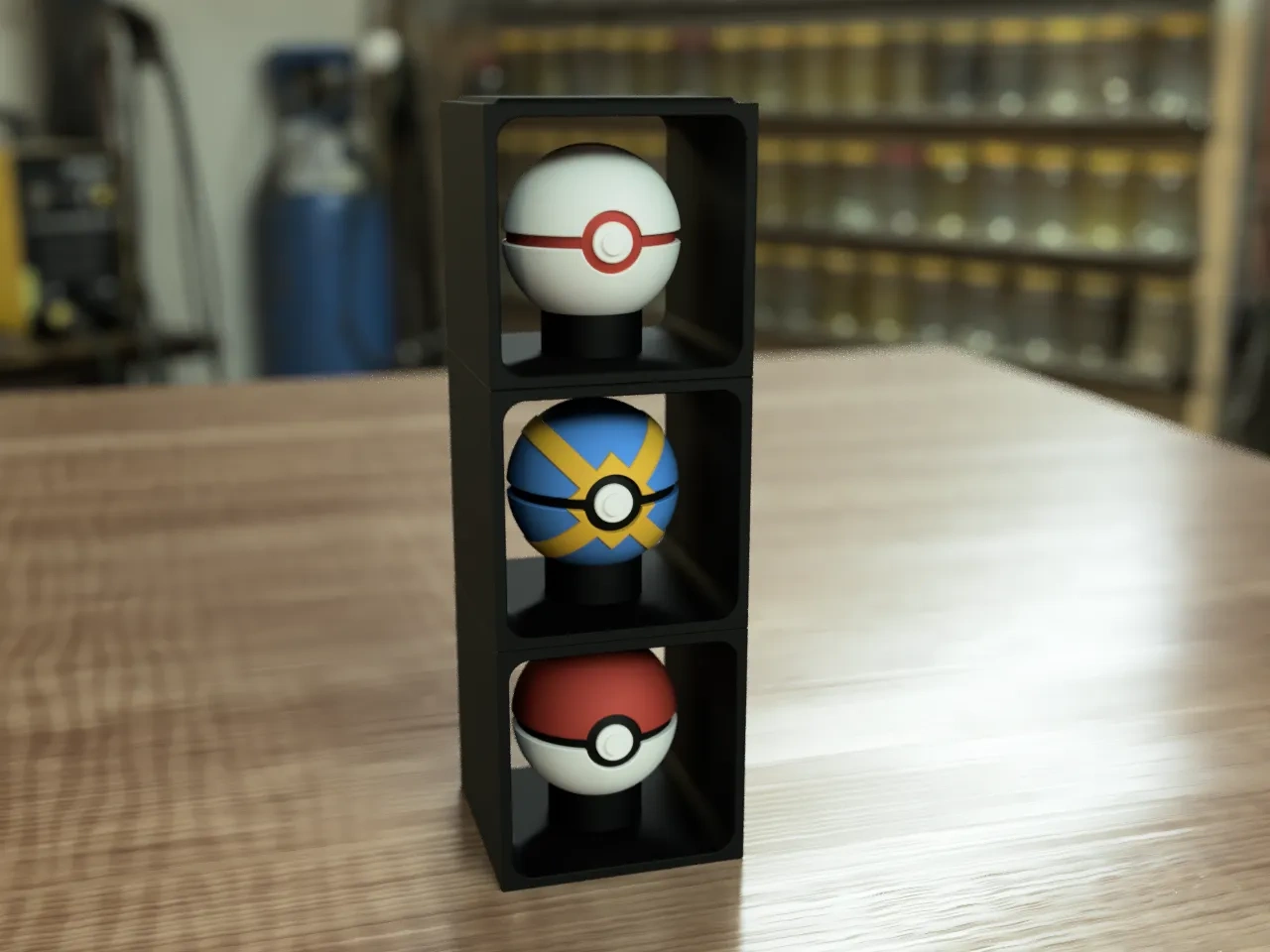 Pokeball Stackable Display Stand 来自 N3D - MakerWorld