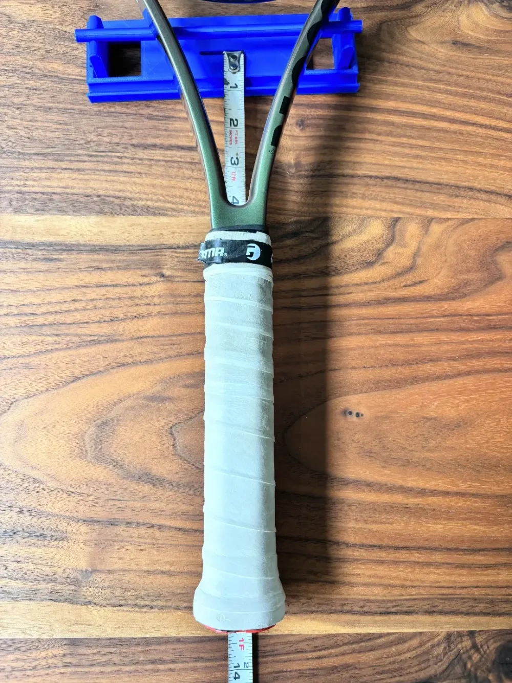 Tennis Racquet Balance point measuring tool 来自 JD - MakerWorld