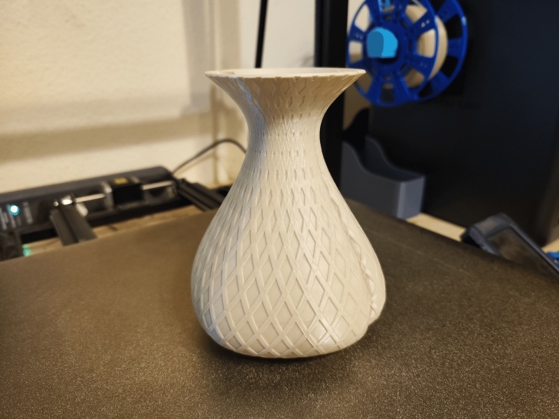 Vase 来自 Luke Nicholson - MakerWorld