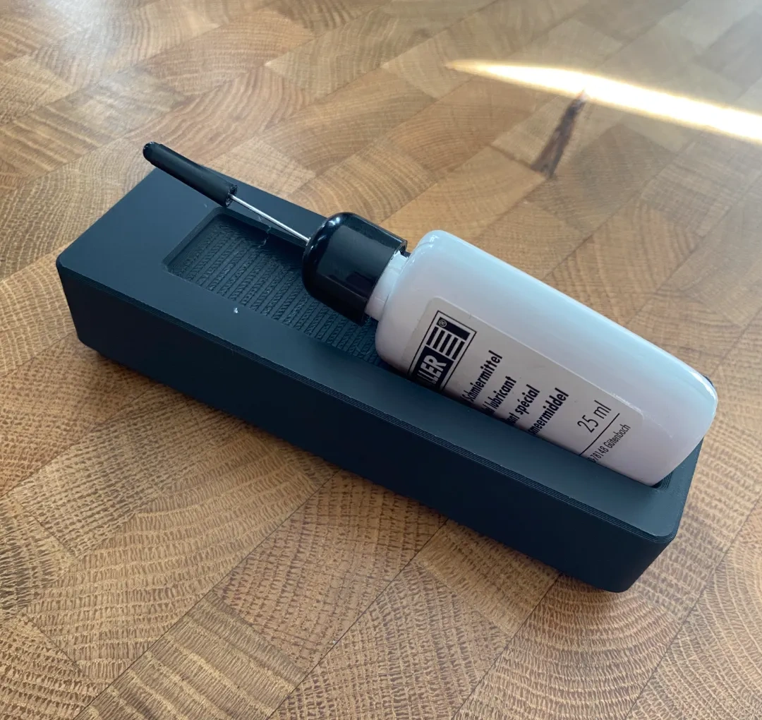 oil holder gridfinity 来自 JimmiboY - Youtube - MakerWorld