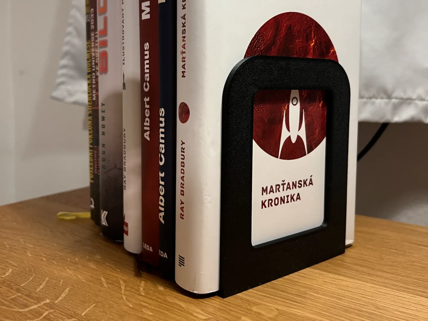 极简主义书架/书挡/书立 来自 fifindr - MakerWorld