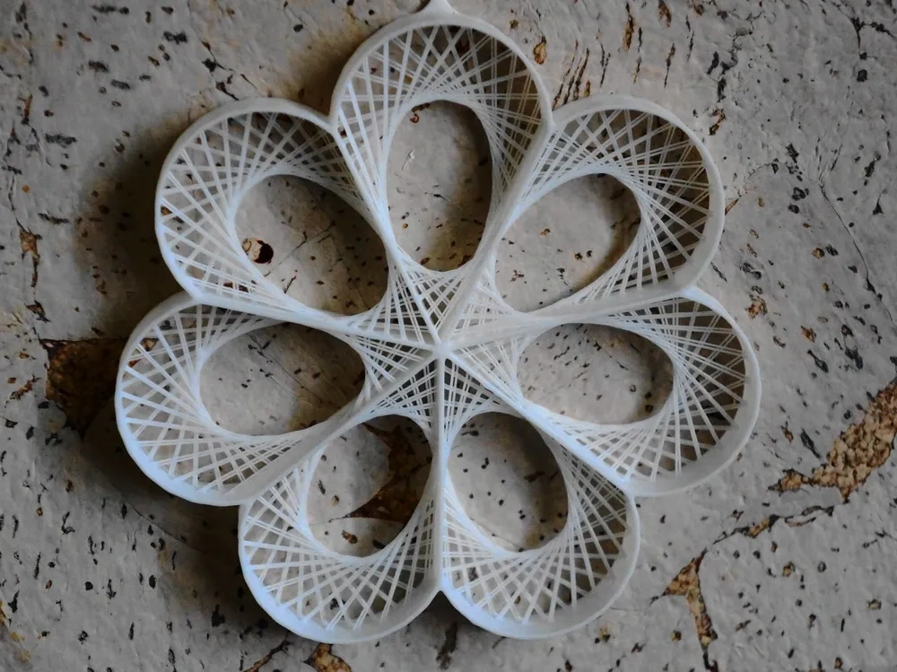 线艺花 来自 Jack - MakerWorld