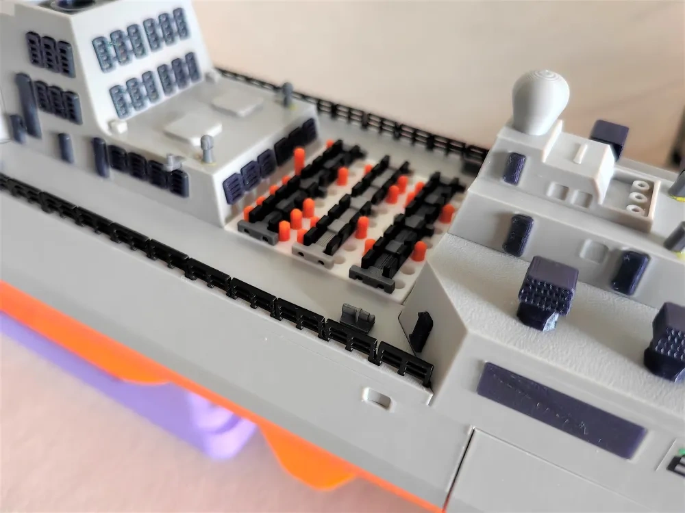 055驱逐舰-cyberbrick摇控版 - 免费 3D 打印模型 - MakerWorld
