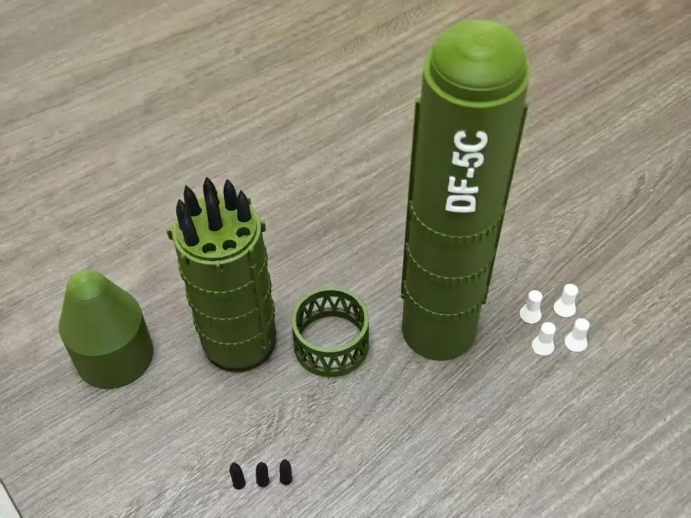 【全拆件拆色】1:100精确尺寸 DF-5C 模型 来自 CHEM-PLUS MakerWorld：免费下载 3D 模型
