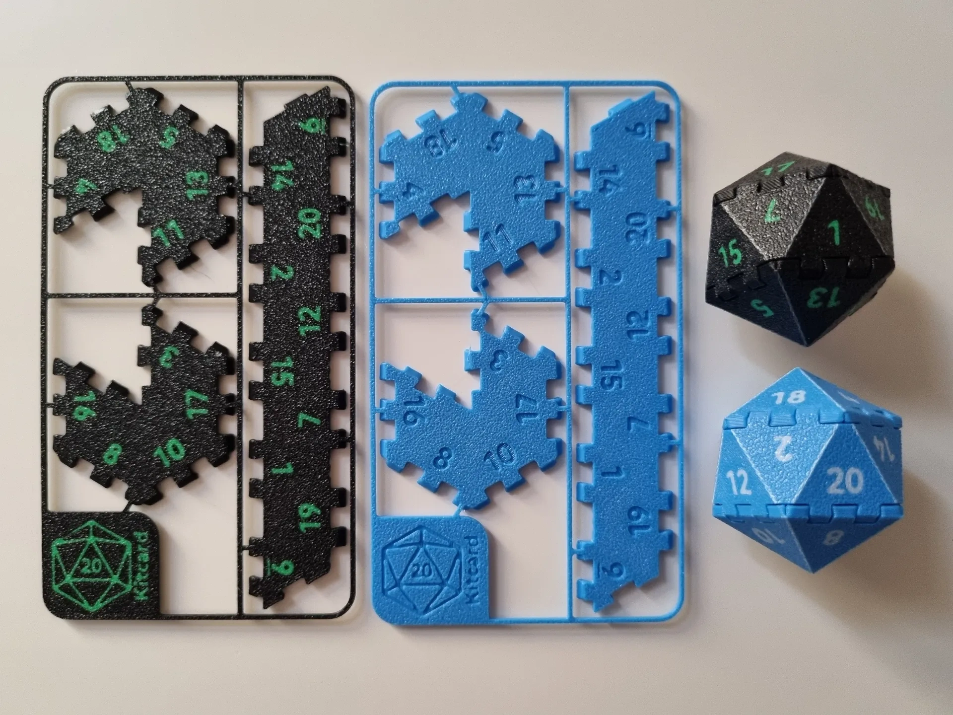 D20套卡 V1 来自 Tjoene - MakerWorld