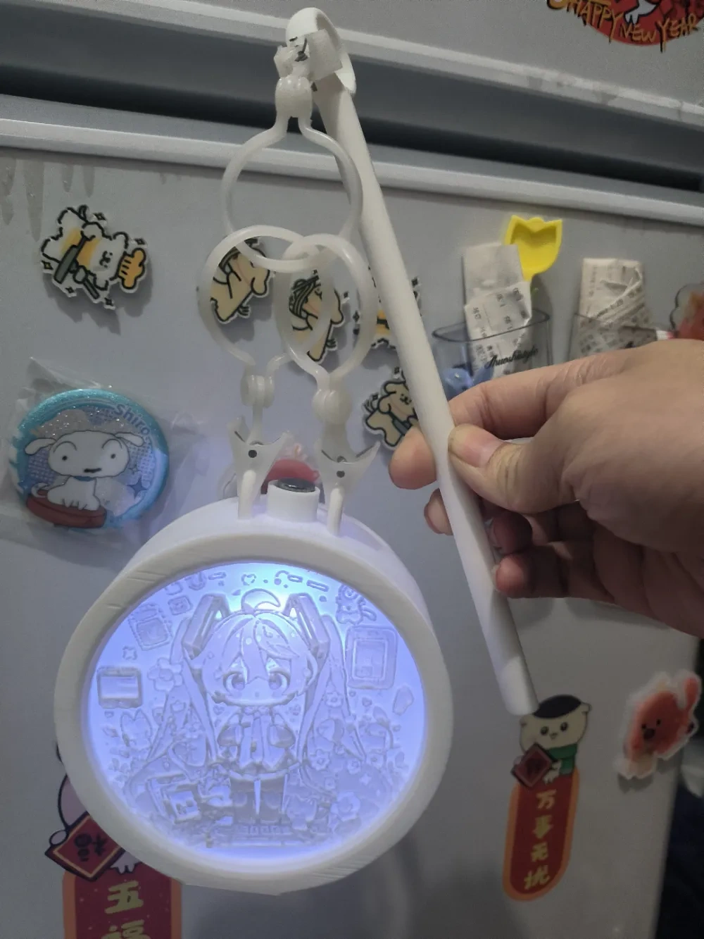 初音灯笼-灯面可替换 - 免费 3D 打印模型 - MakerWorld