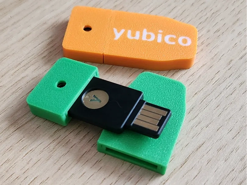Yubico YubiKey 5保护套 来自 Keralots - MakerWorld