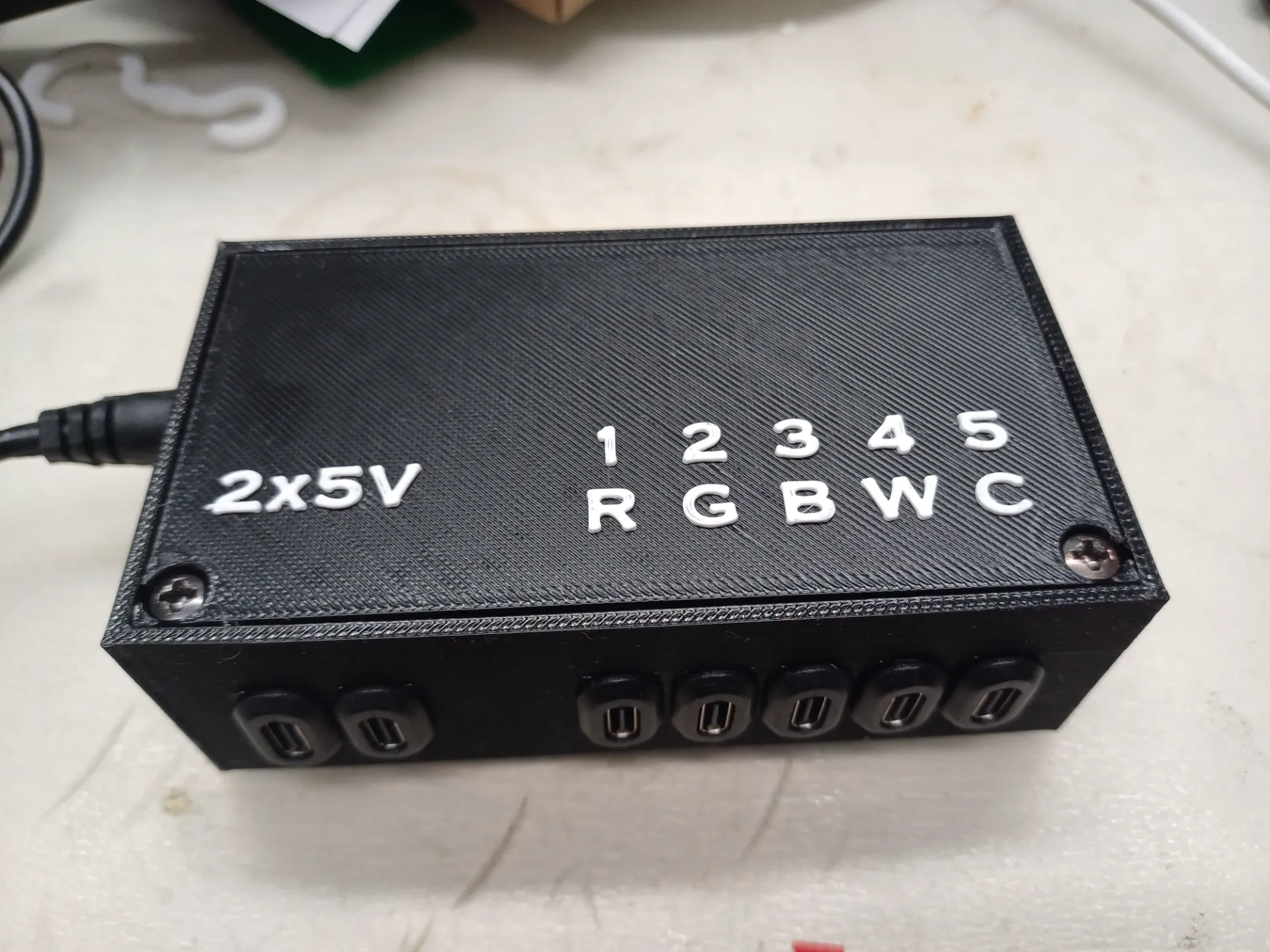 Zigbee或WiFi 5CH USB-C LED控制器外壳 来自 Kiron 21 - MakerWorld