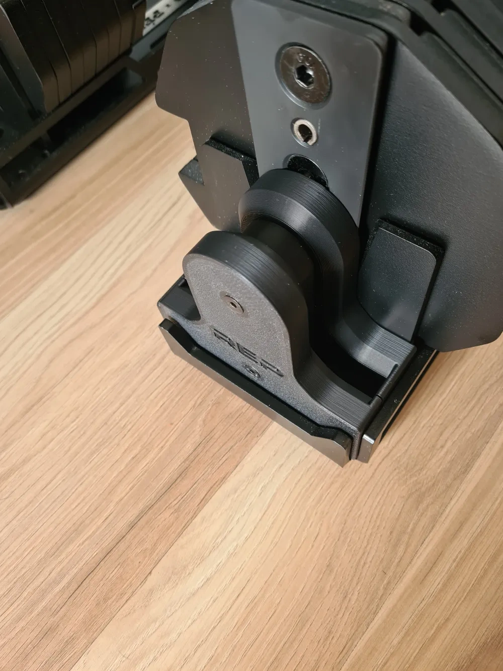 REP x PÉPIN Fast (Reppin) 附加配重支架 来自 BeardedMachine MakerWorld：免费下载 3D 模型