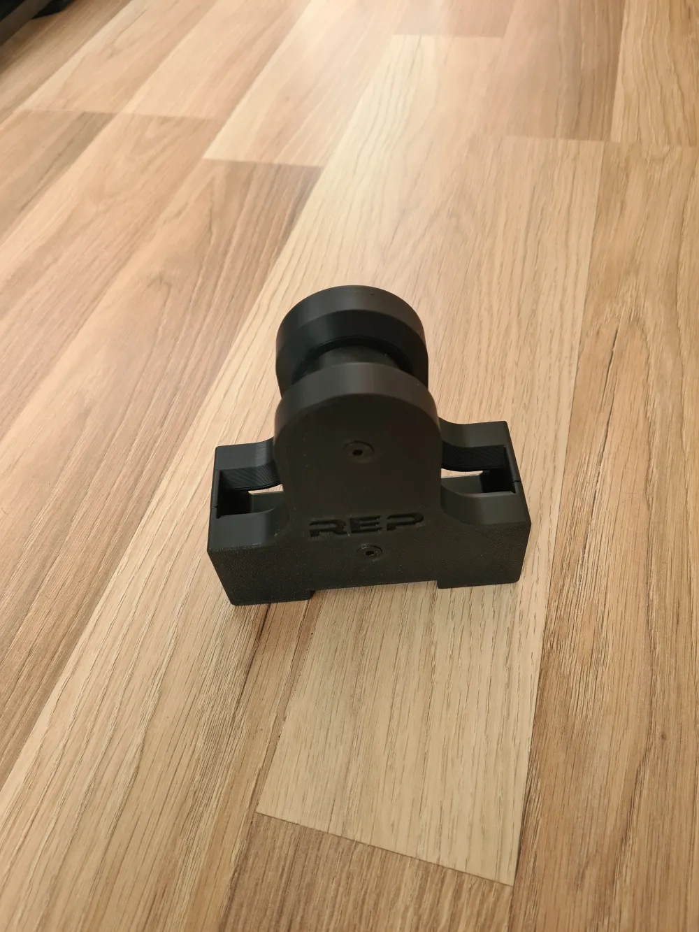 REP x PÉPIN Fast (Reppin) 附加配重支架 来自 BeardedMachine MakerWorld：免费下载 3D 模型