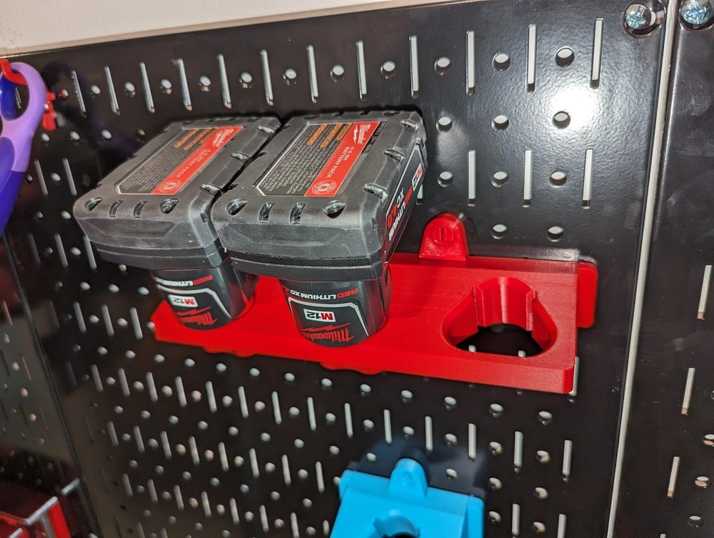 Wall Control - Milwaukee M12 Battery Holder 来自 Jaxel - MakerWorld