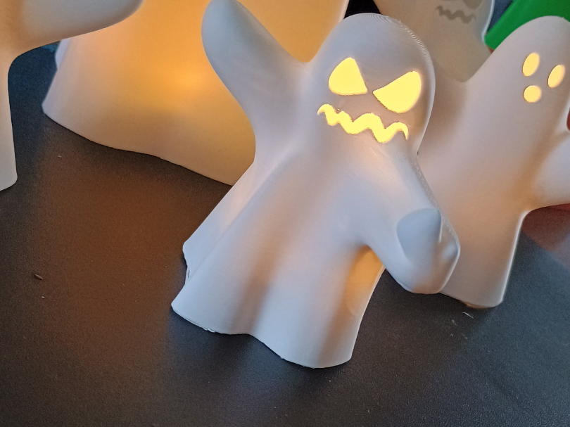 The swearing ghost 来自 Cc - MakerWorld