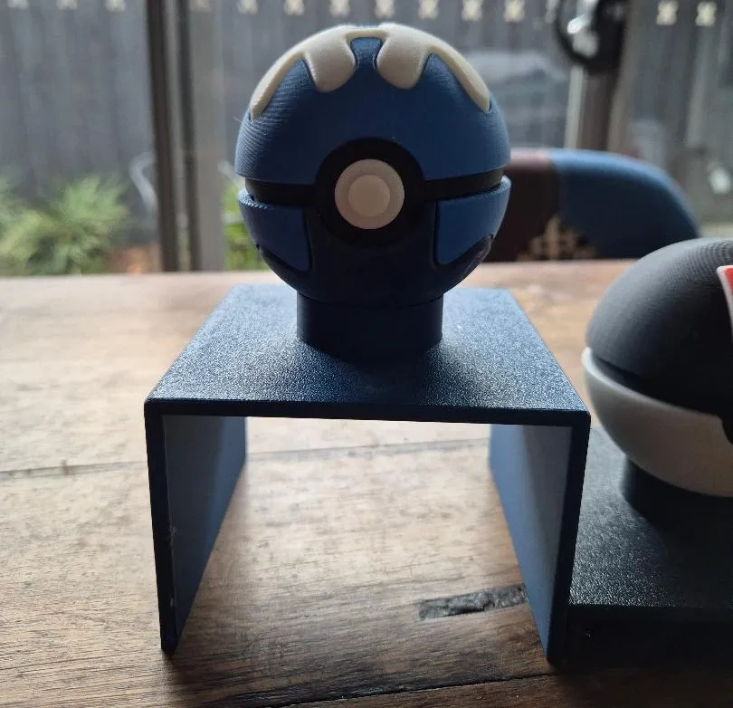 N3D Pokeball Stand 65mm High Stand 来自 3DM - MakerWorld