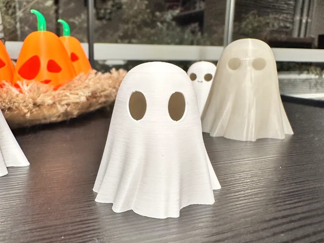 Tiny Ghost 来自 Emanuele - MakerWorld