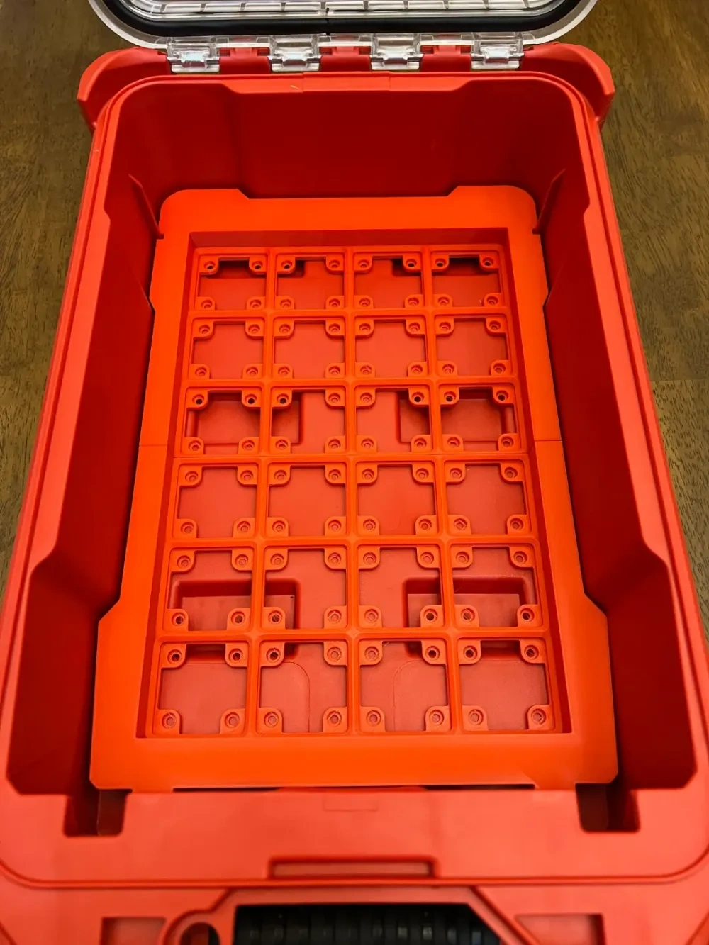 Milwaukee PackOut x GridFinity Insert V1 来自 Jack_AllTrades - MakerWorld
