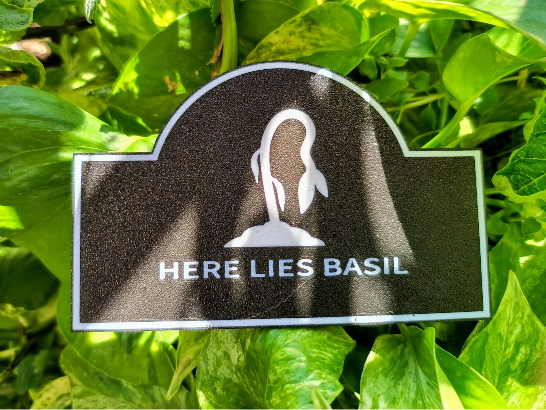 花园墓碑 来自 Sproutsfromspace - MakerWorld