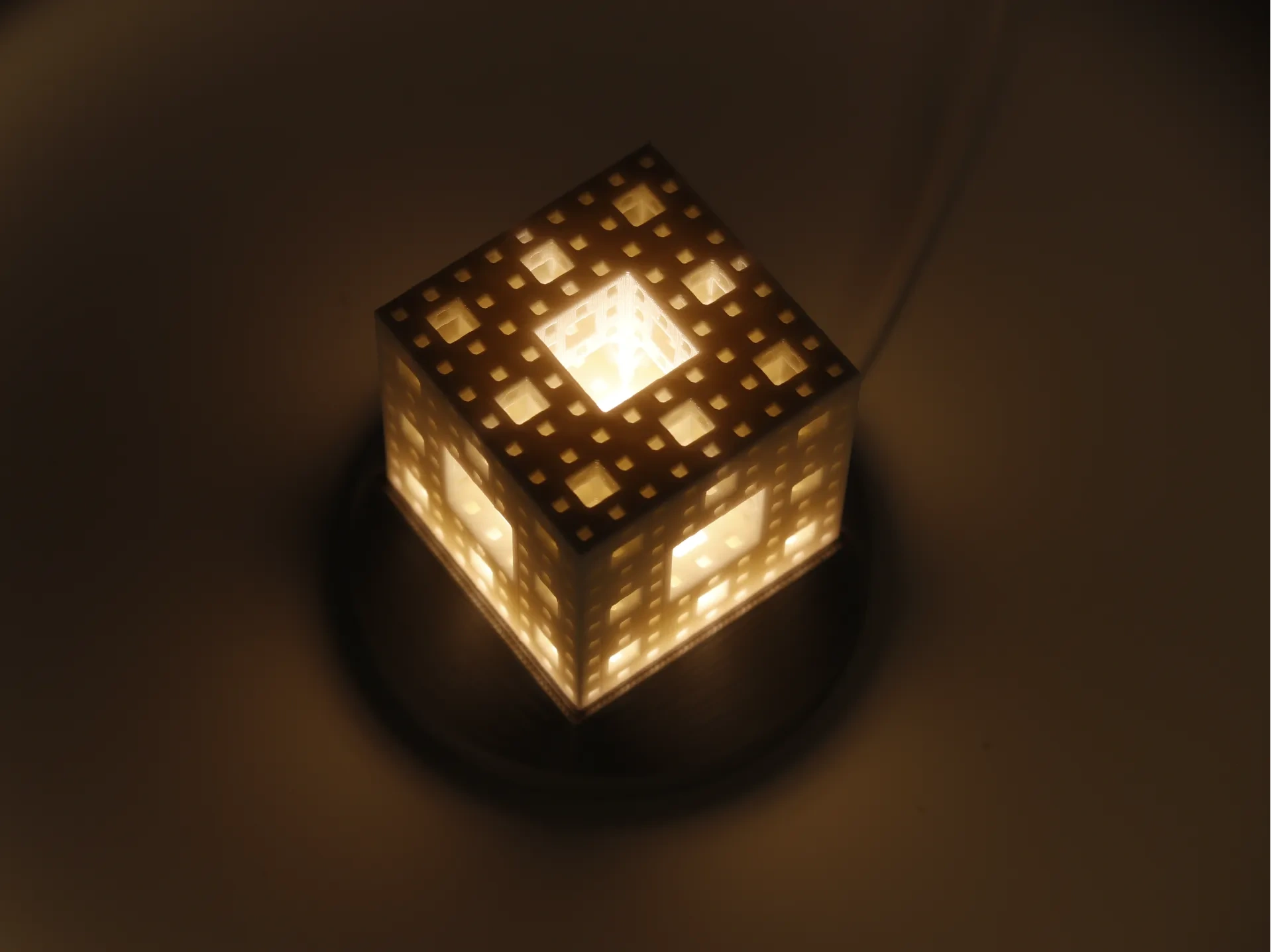 门格海绵灯 来自 REXXU - MakerWorld