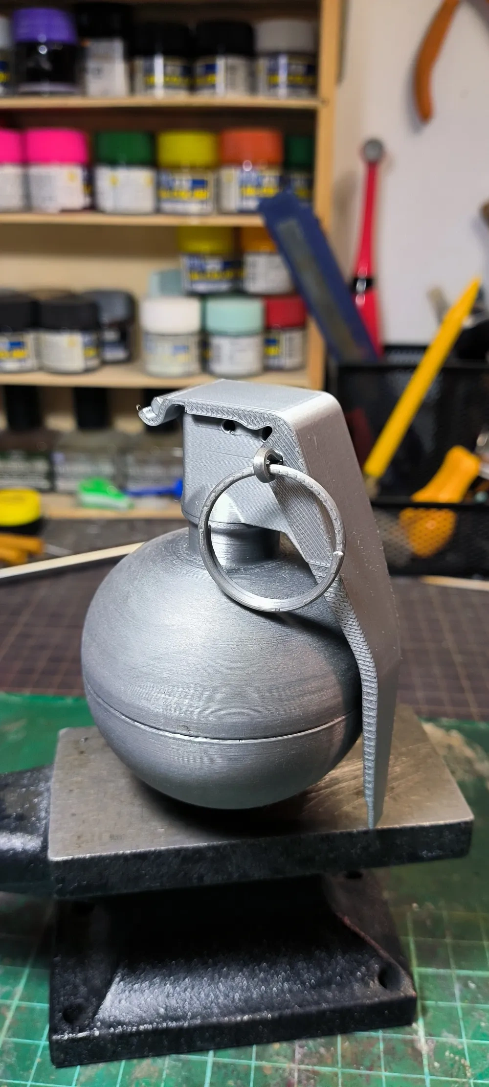 M67手雷无五金件全打印可操作模型 来自 起不早 MakerWorld：免费下载 3D 模型